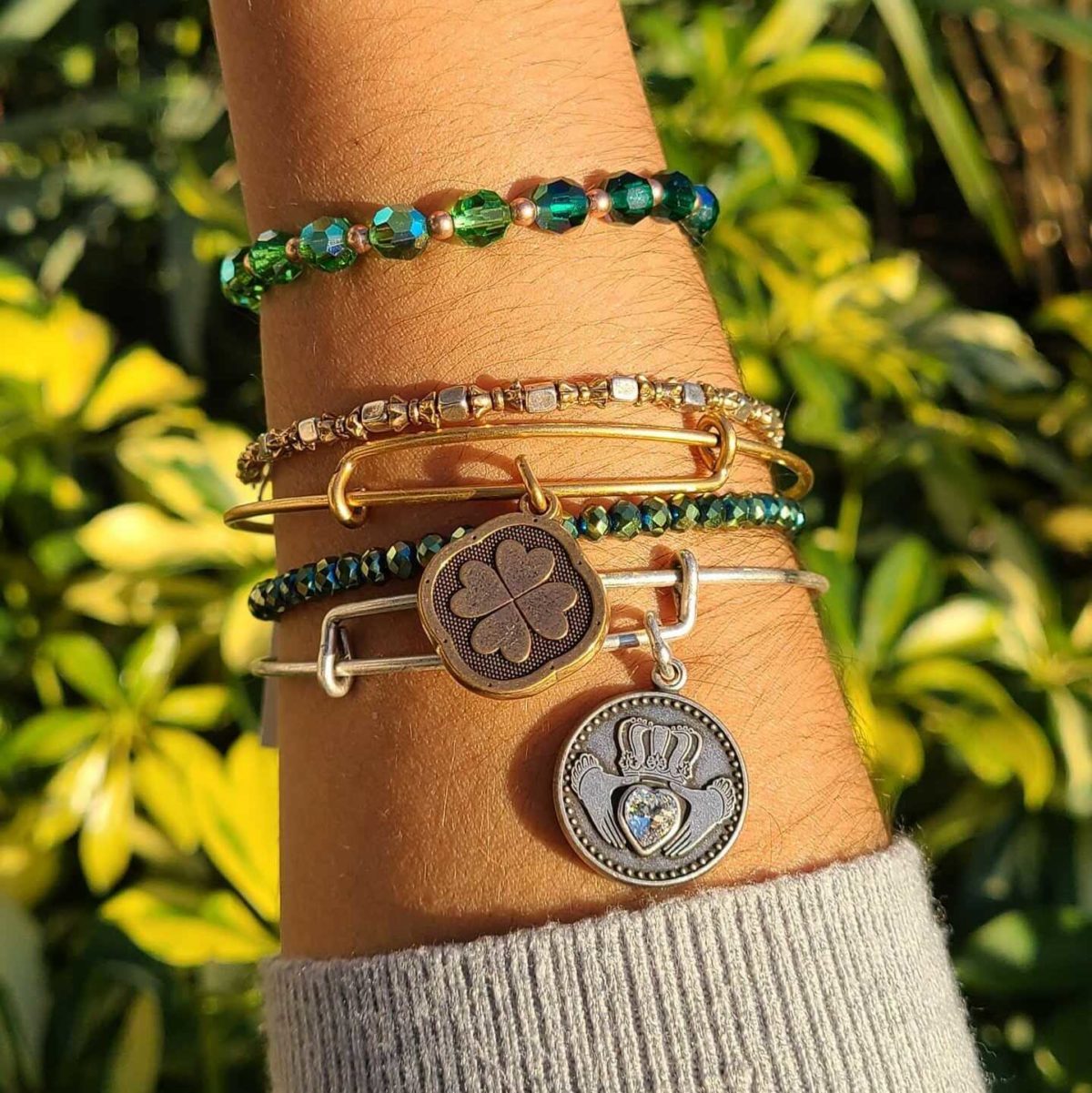 Alex and Ani Jewelry Review - Must Read This Before Buying