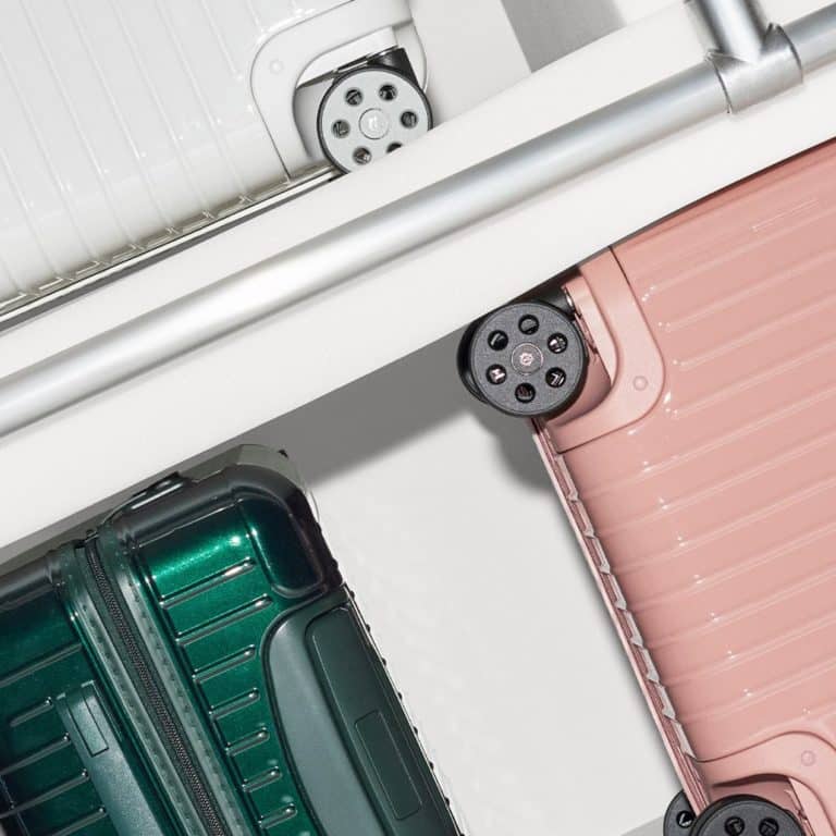 Rimowa Luggage Review - Must Read This Before Buying