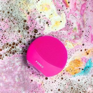 Foreo LUNA Review - Must Read This Before Buying