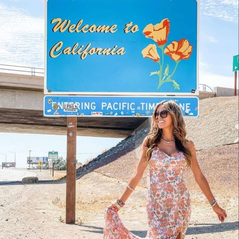 Hello Molly Review - Must Read This Before Buying