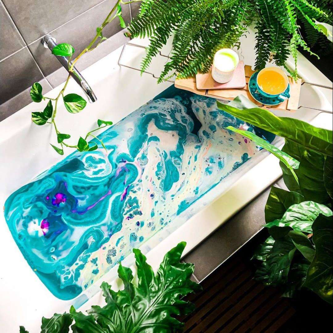 Lush Cosmetics Review - Must Read This Before Buying