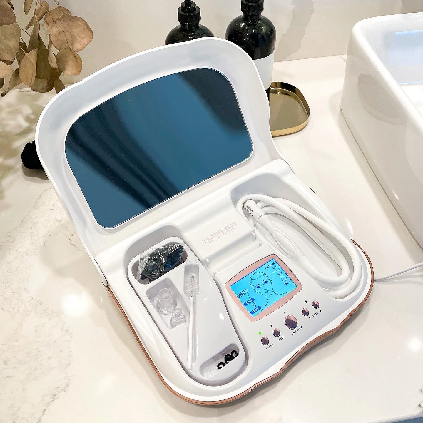 Trophy Skin Review - Must Read This Before Buying