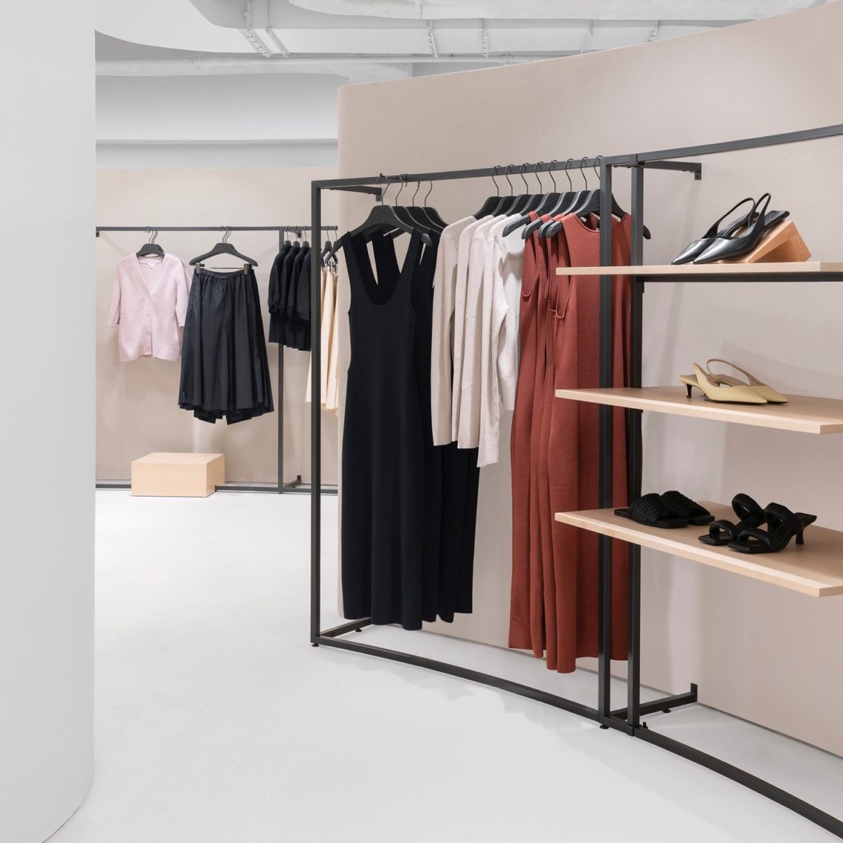 COS Clothing Review - Must Read This Before Buying