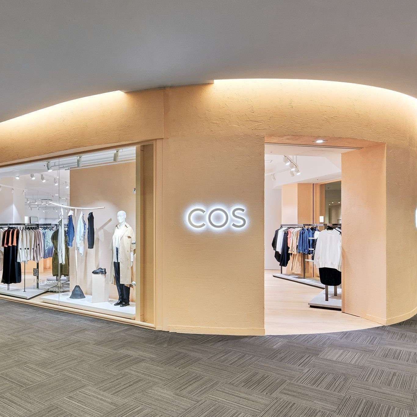 COS Clothing Review - Must Read This Before Buying