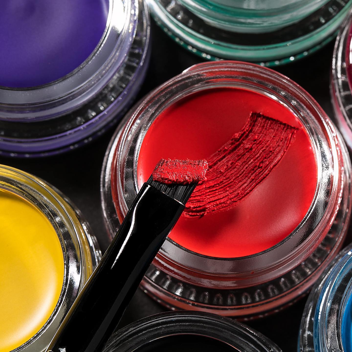 KVD Vegan Beauty Review - Must Read This Before Buying