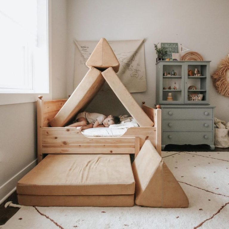 Nugget Couch Review - Must Read This Before Buying