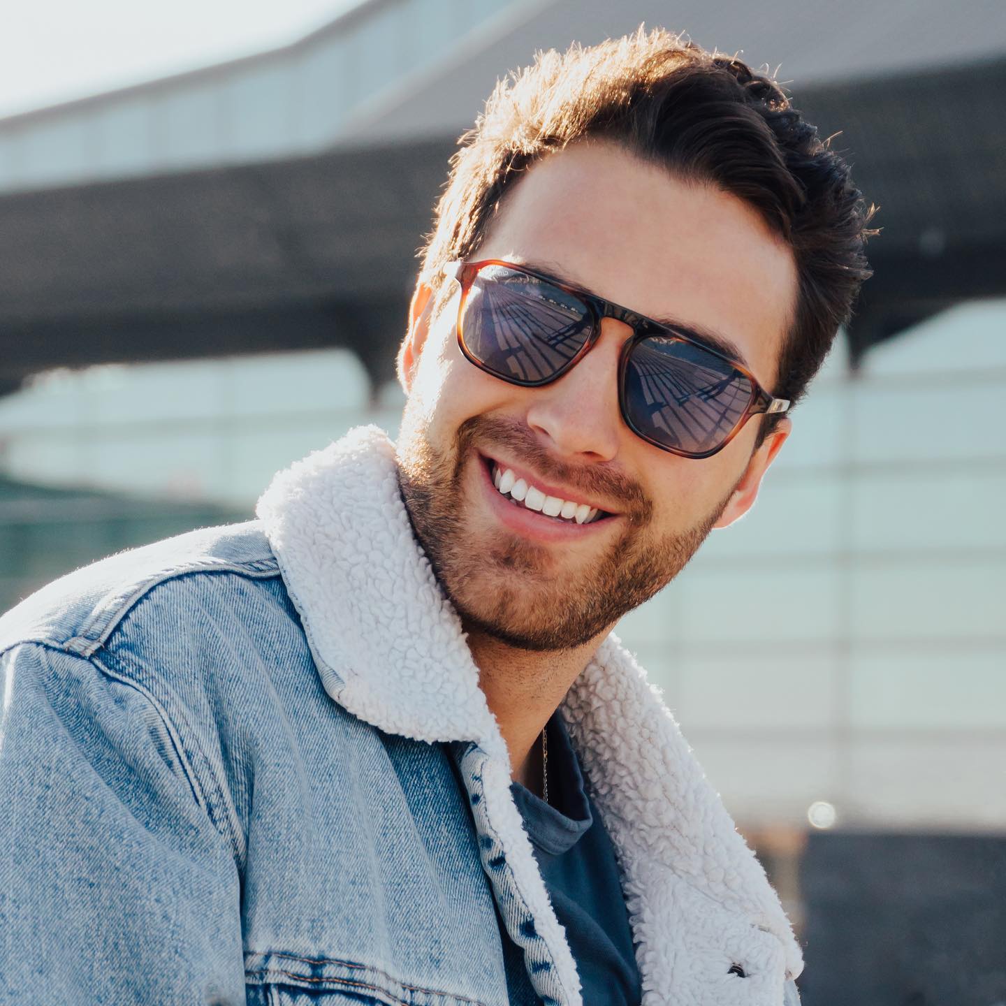 WearMe Pro Review - Must Read This Before Buying