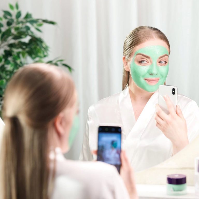 Younique Review - Must Read This Before Buying