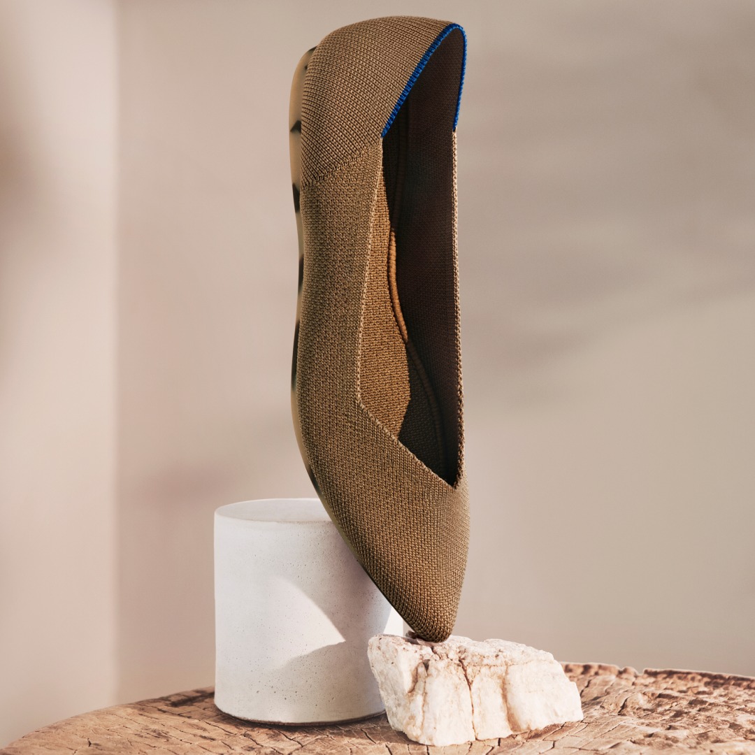 Allbirds vs Rothys Review - Must Read This Before Buying