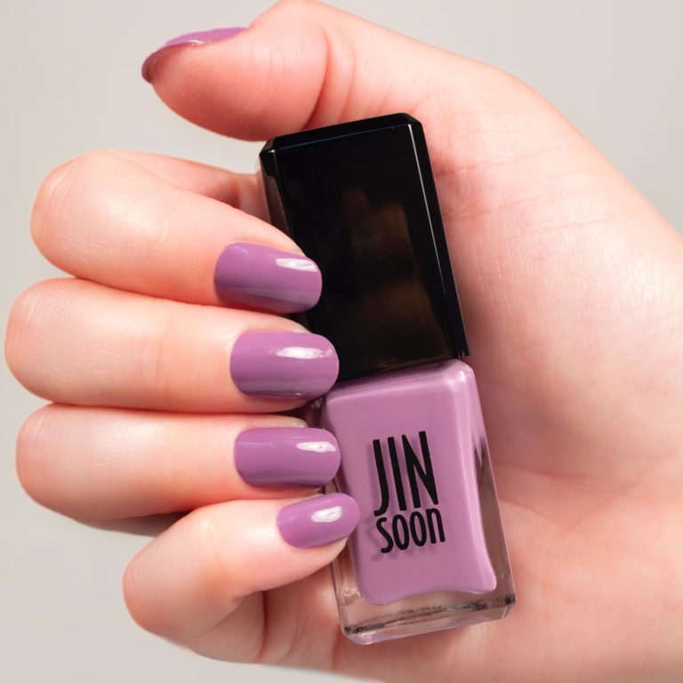 12 Best Nail Polish Brands - Must Read This Before Buying