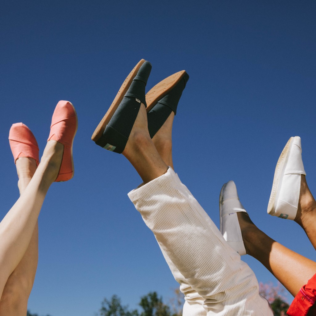 TOMS Shoes Review - Must Read This Before Buying