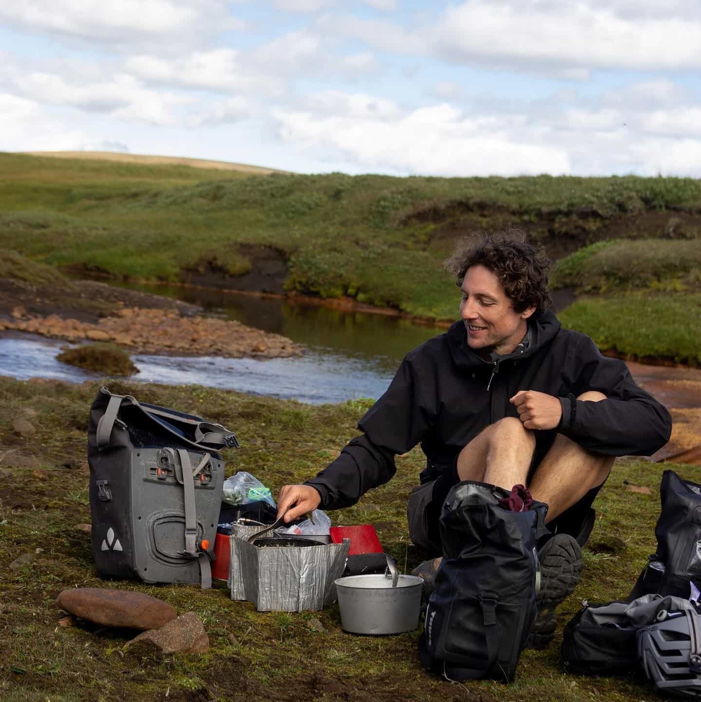 Houdini Clothing Review - Must Read This Before Buying