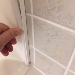 20 Best Shower Splash Guards - Must Read This Before Buying