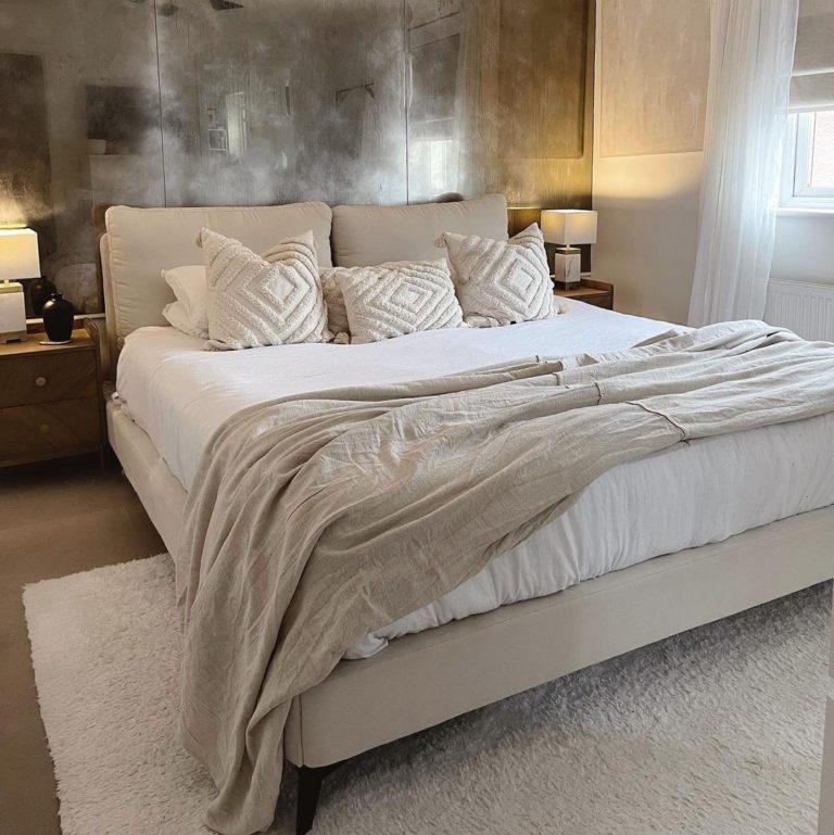 DUSK Cover Review - Must Read This Before Buying