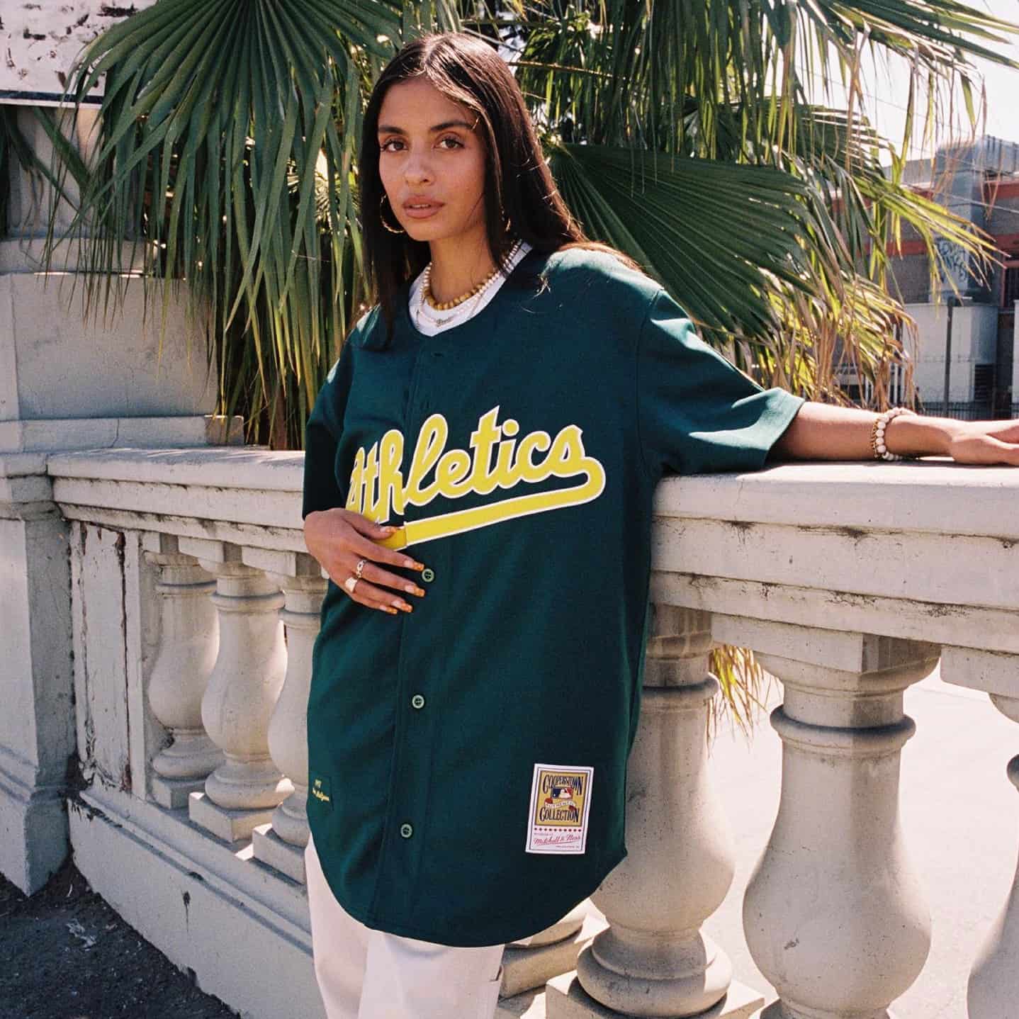 Mitchell and Ness Review - Must Read This Before Buying