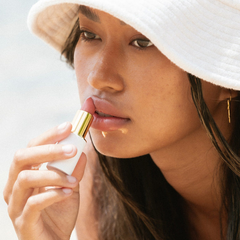 Ogee Makeup Review - Must Read This Before Buying