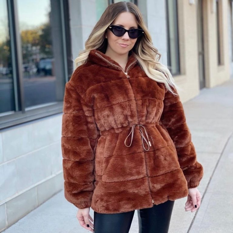 Tahari Review - Must Read This Before Buying