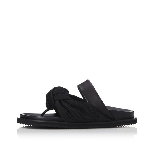 Alias Mae Review - Must Read This Before Buying