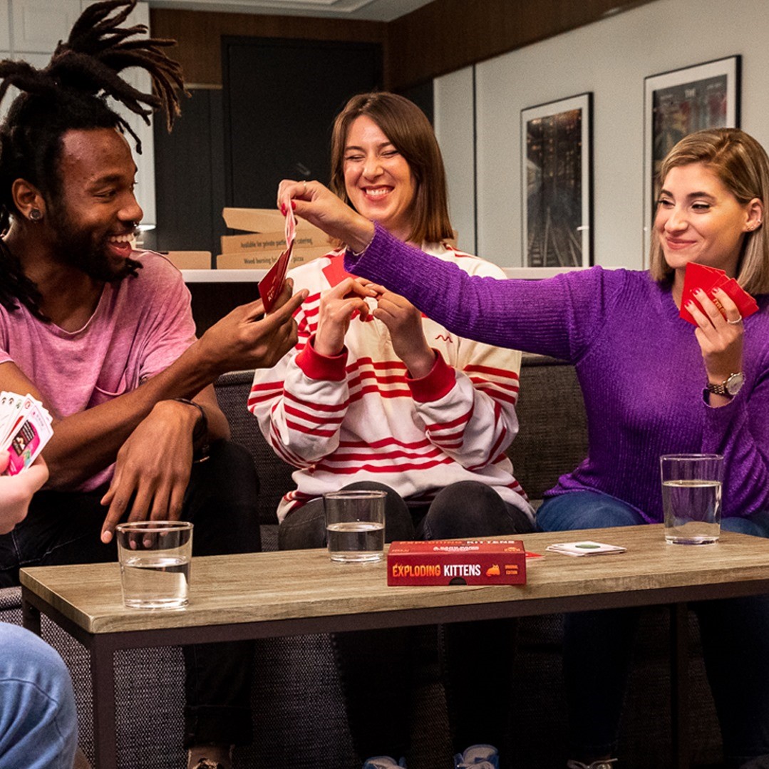 Exploding Kittens Review - Must Read This Before Buying