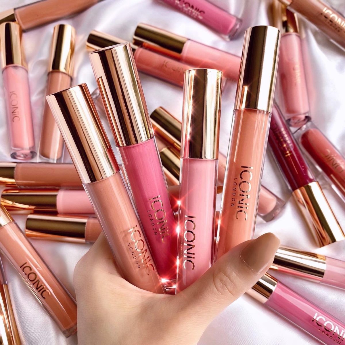 Iconic London Review - Must Read This Before Buying