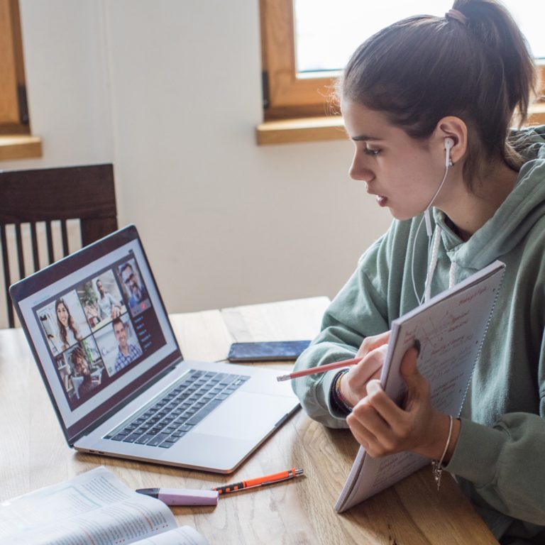 Life360 Review - Must Read This Before Buying