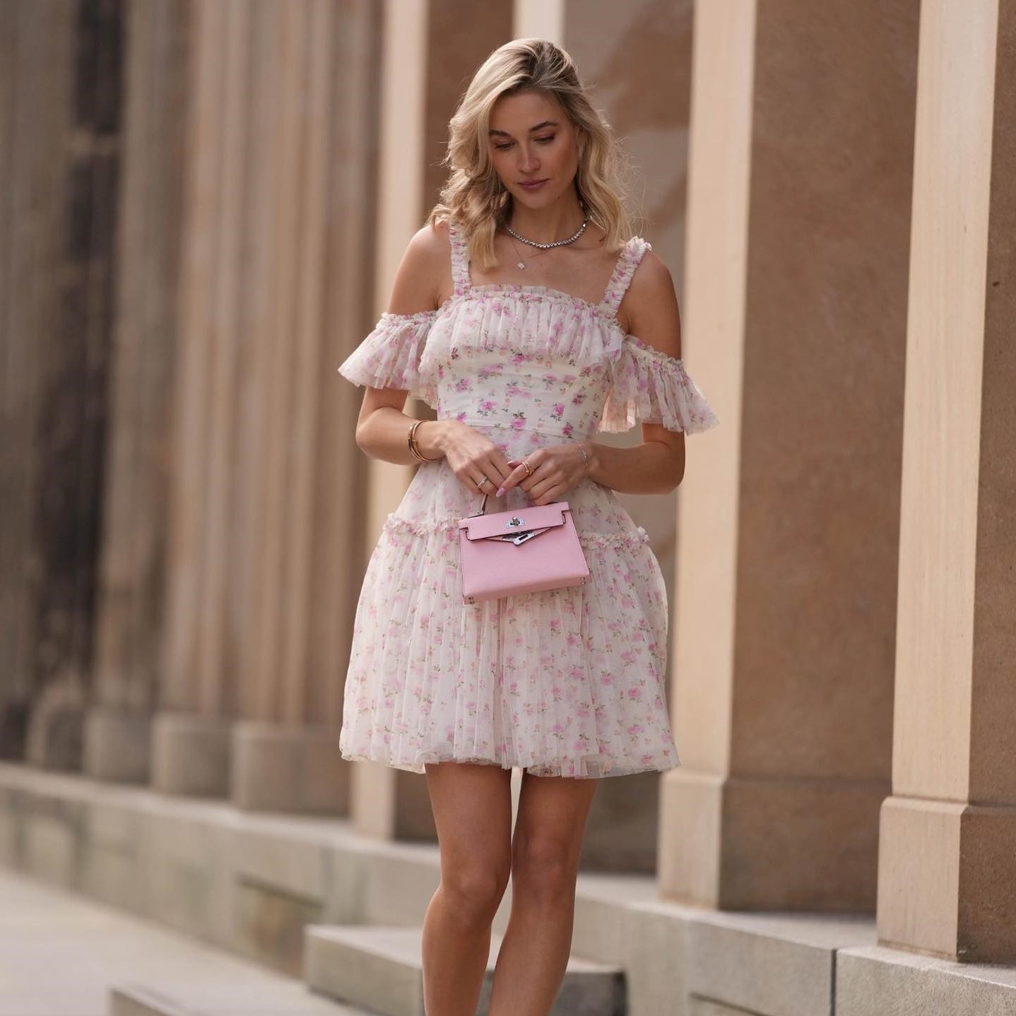 Needle and Thread Review - Must Read This Before Buying