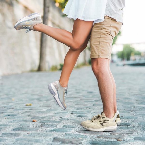 Gravity Defyer Shoes Review - Must Read This Before Buying