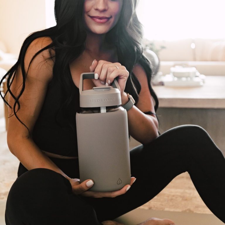 HydroJug Review - Must Read This Before Buying