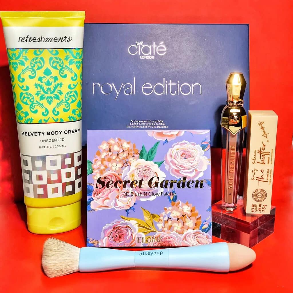 10 Best Subscription Boxes For Women - Must Read This Before Buying