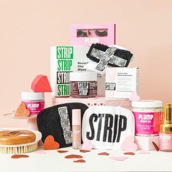 Strip Makeup Review - Must Read This Before Buying