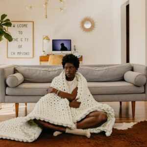 Nuzzie Weighted Blanket Review - Must Read This Before Buying