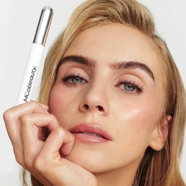 10 Best Tubing Mascaras for Sensitive Eyes: Smudge-Free, Gentle & Easy ...